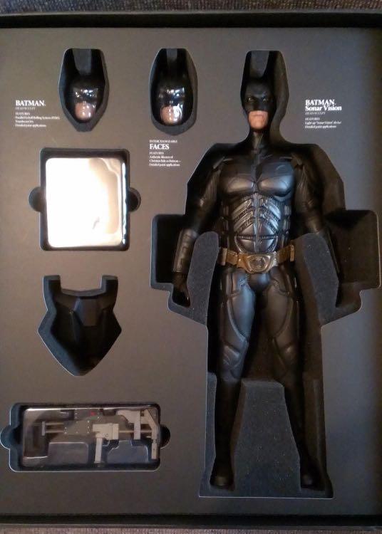 Hot Toys MMS DX02 The Dark Knight Batman DC sideshow 1/6, Hobbies ...