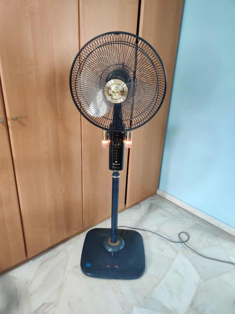 National Stand Fan F-403W3 with lamp, Furniture & Home Living, Lighting ...