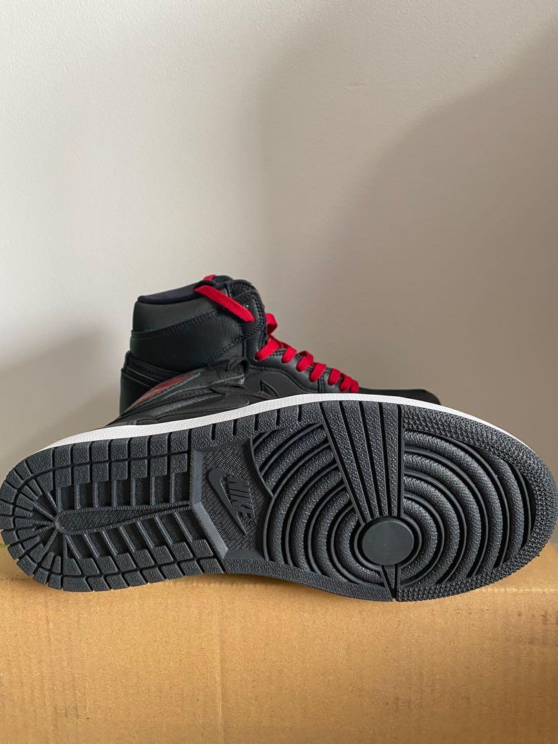 Nike Air Jordan 1 OG, Men's Fashion, Footwear, Sneakers on Carousell