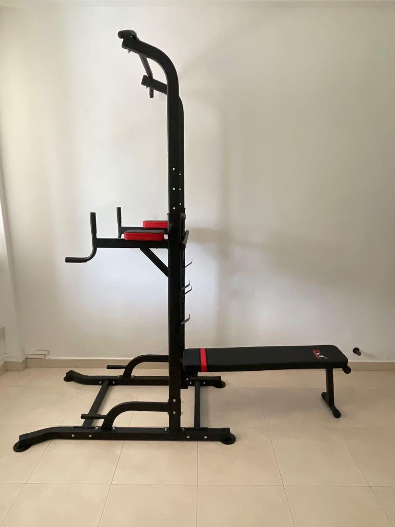 Pull-up bar & bench station, Sports Equipment, Exercise & Fitness ...