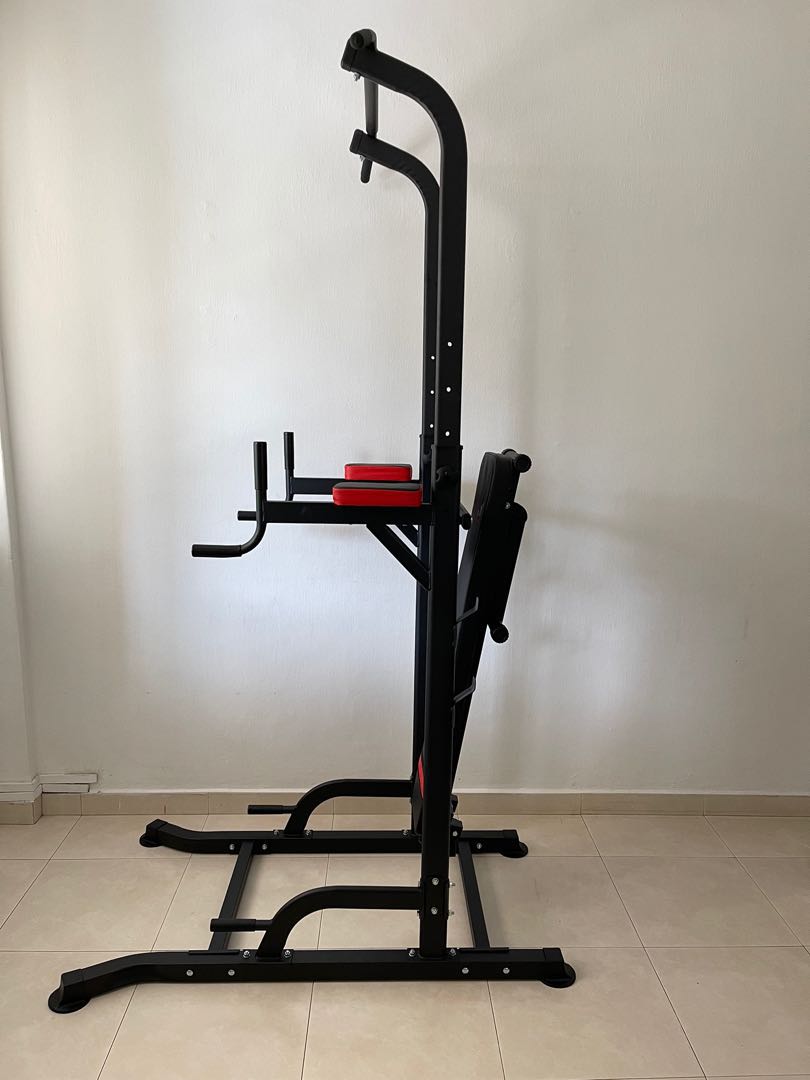 Pull-up bar & bench station, Sports Equipment, Exercise & Fitness ...
