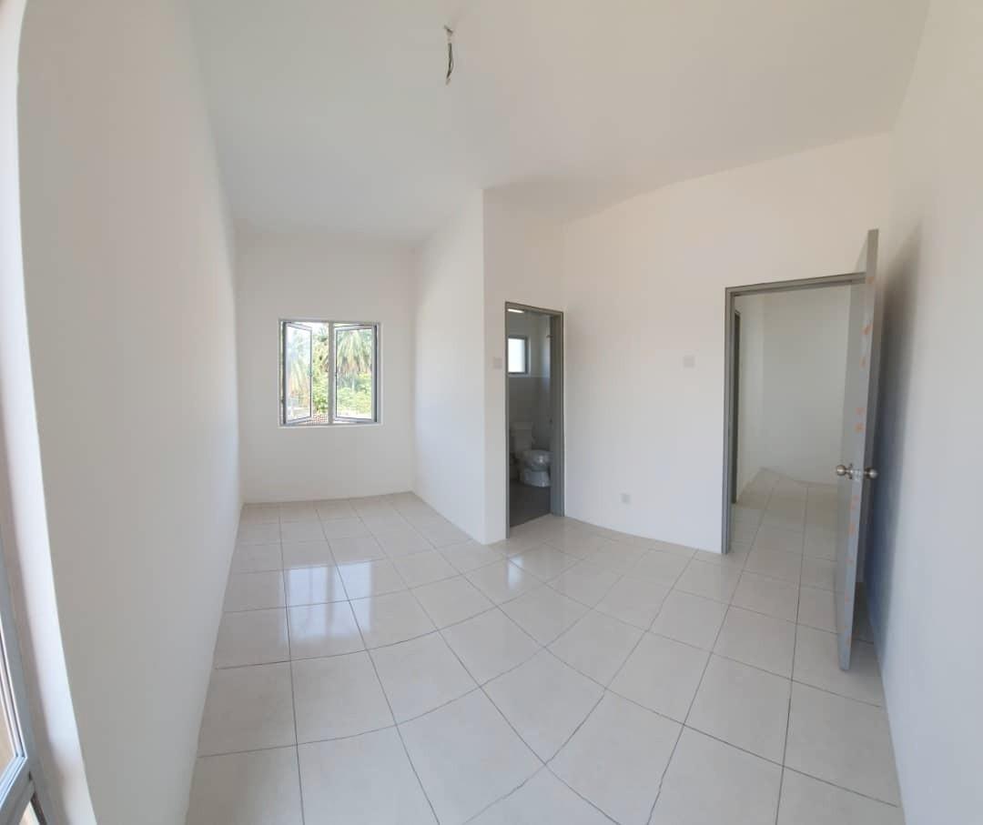 Salak Tinggi Rumah Baru Booking RM1000, Property, For Sale on Carousell