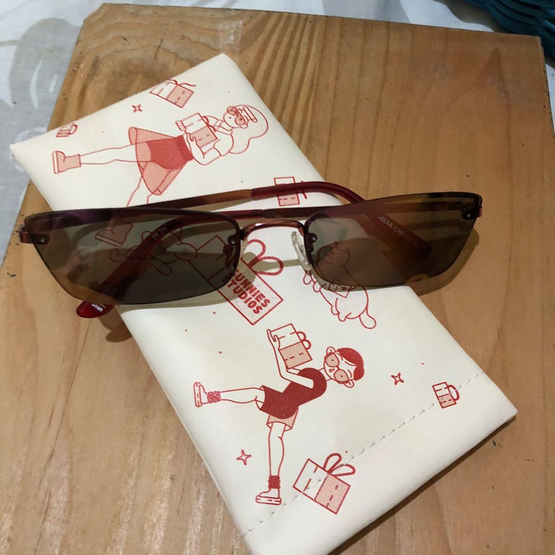 Sunnies Studios Delta Shades Cherry Red Pink, Women's Fashion, Watches ...