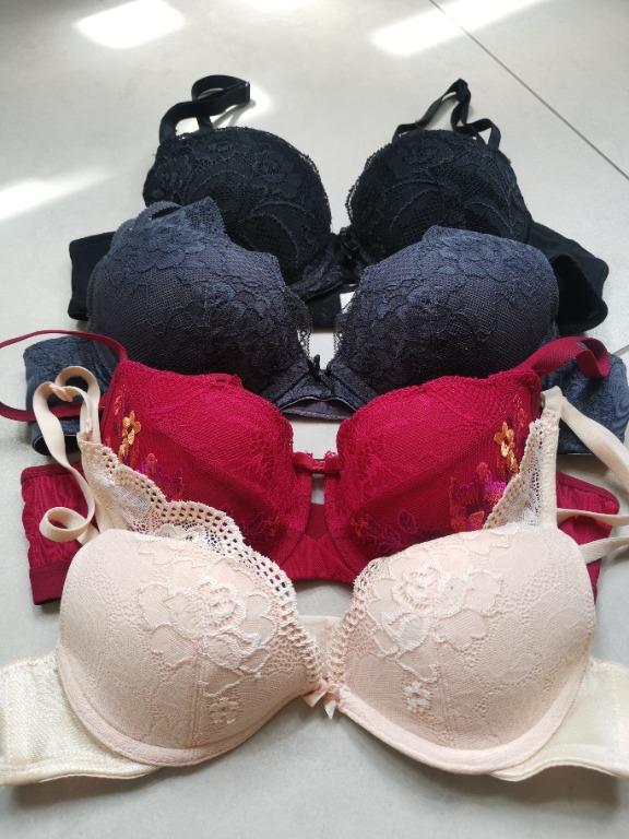 Triumph Bras 70A, 75A, 70B, Women's Fashion, New Undergarments & Loungewear on Carousell