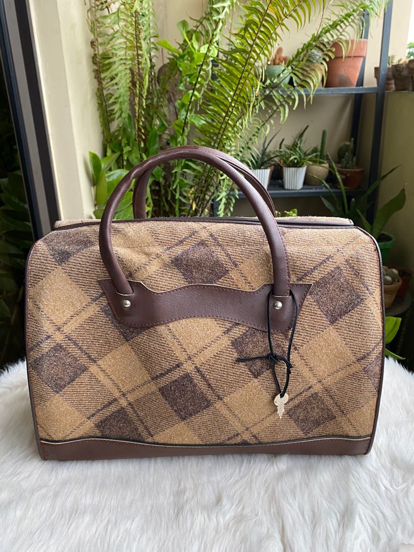 Vintage Boston Bag, Women's Fashion, Bags & Wallets, Shoulder Bags on ...