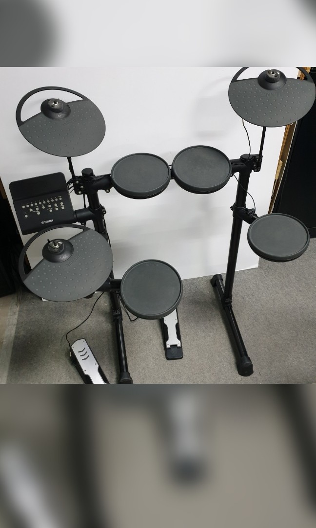 Yamaha electronic drums dtx 400, Hobbies & Toys, Music & Media, Musical ...