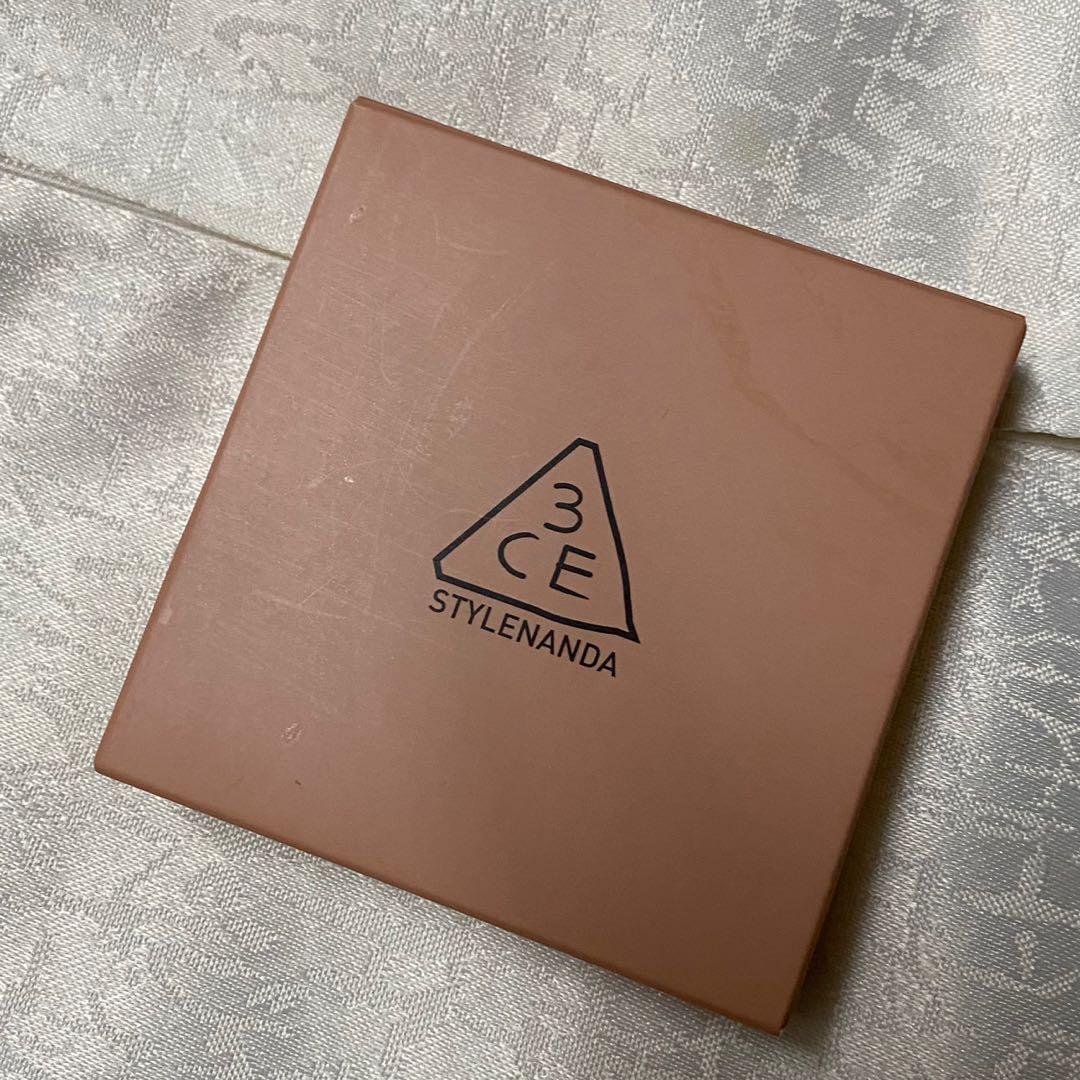 3CE Overtake 眼影盤 eye color palette, 美容＆化妝品, 健康及美容 - 皮膚護理, 化妝品 - Carousell