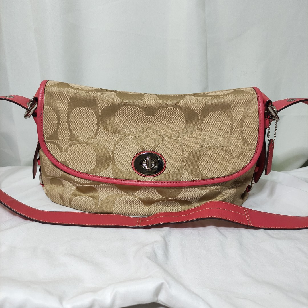 AUTHENTIC Coach C1026-F15171 Signature Beige Canvas Shoulder Bag ...