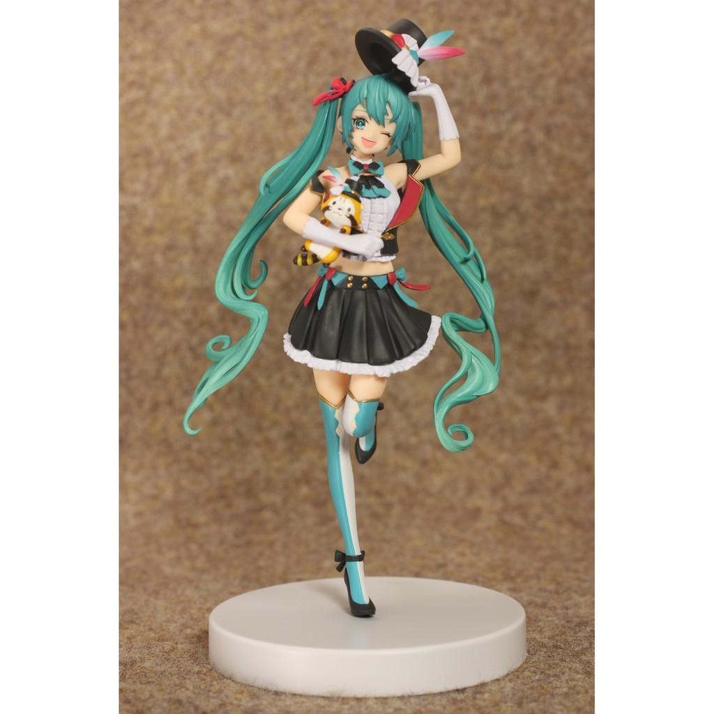 Hatsune Miku Rascal Special Figure, Hobbies & Toys, Toys & Games on ...