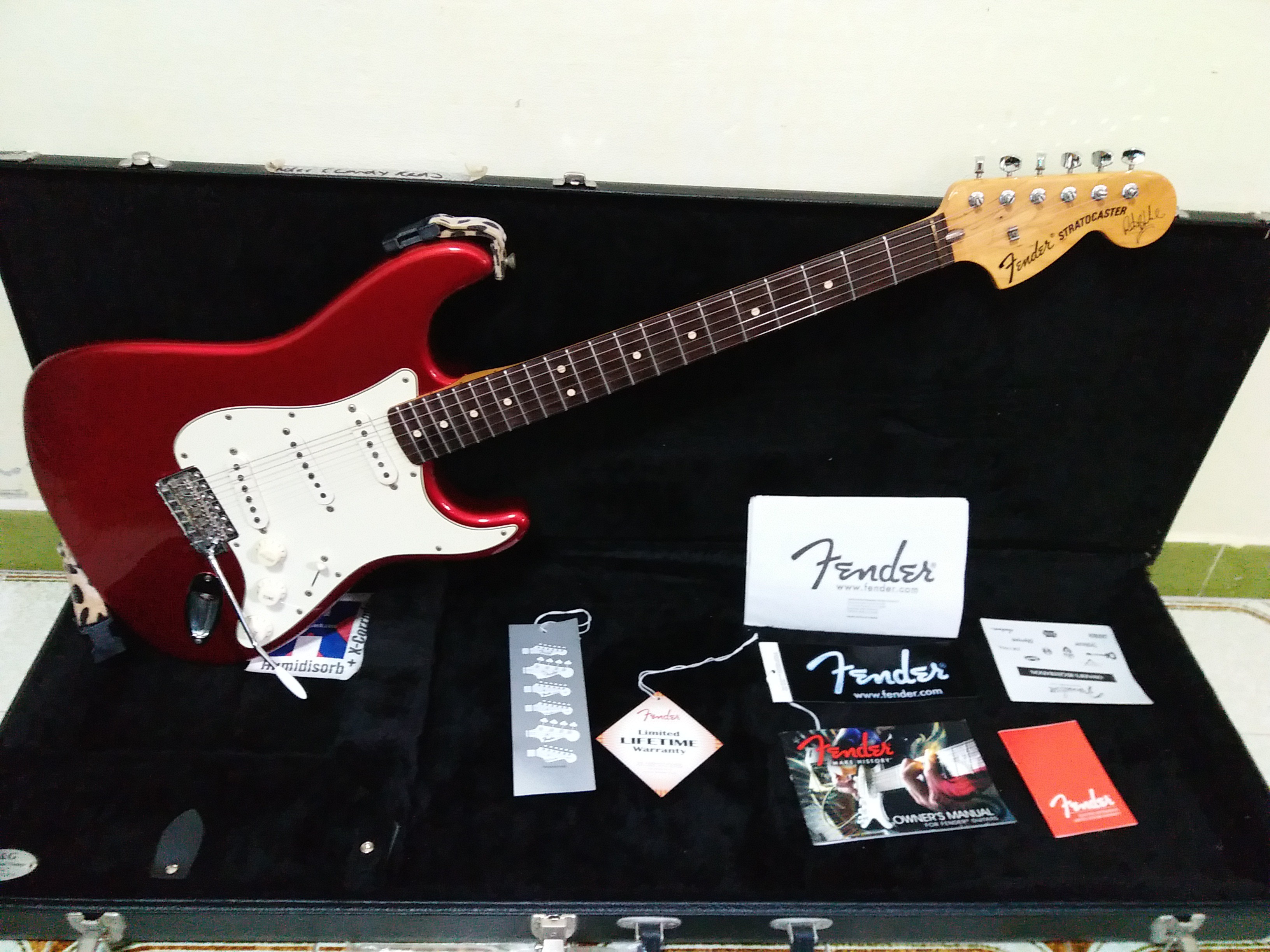 Modified Candy Red Fender Stratocaster, Hobbies & Toys, Music & Media ...
