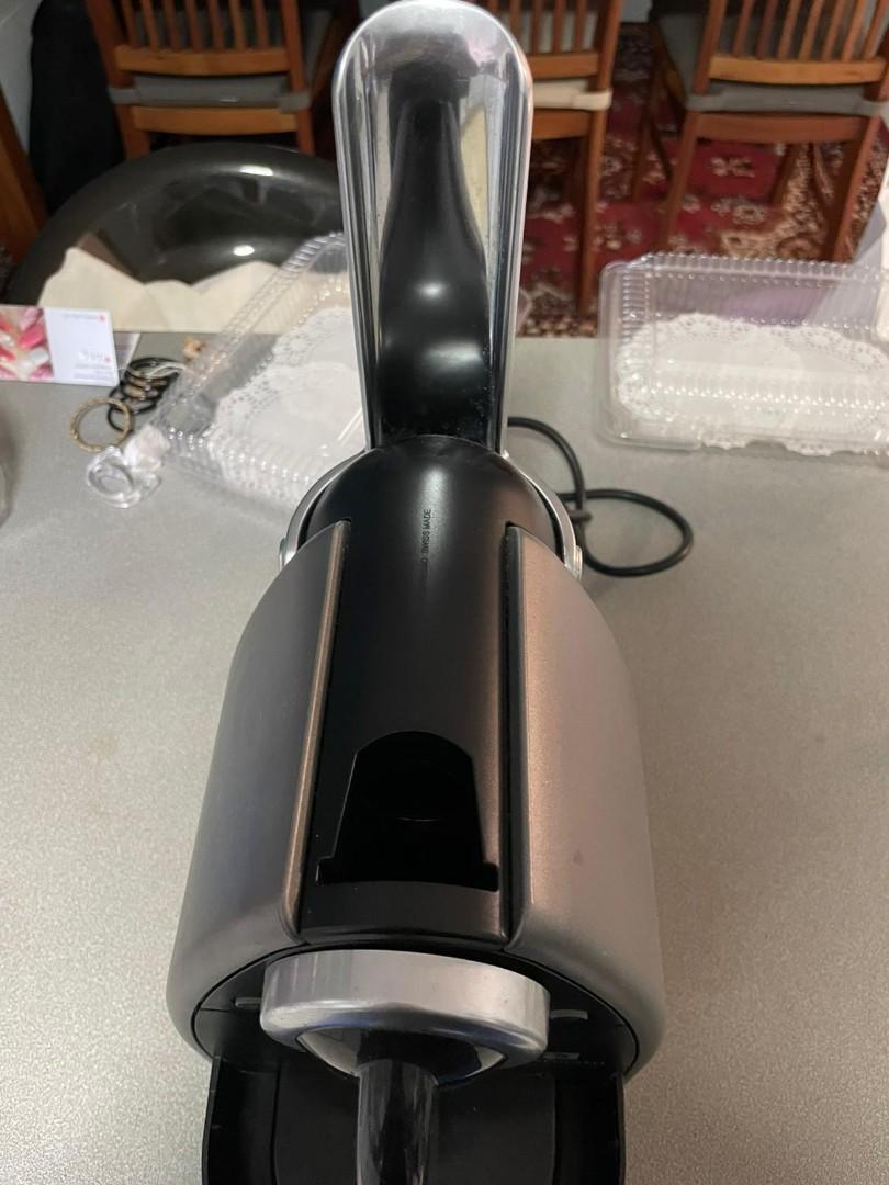 Nespresso Essenza Automatic Type C100, TV & Home Appliances, Kitchen ...