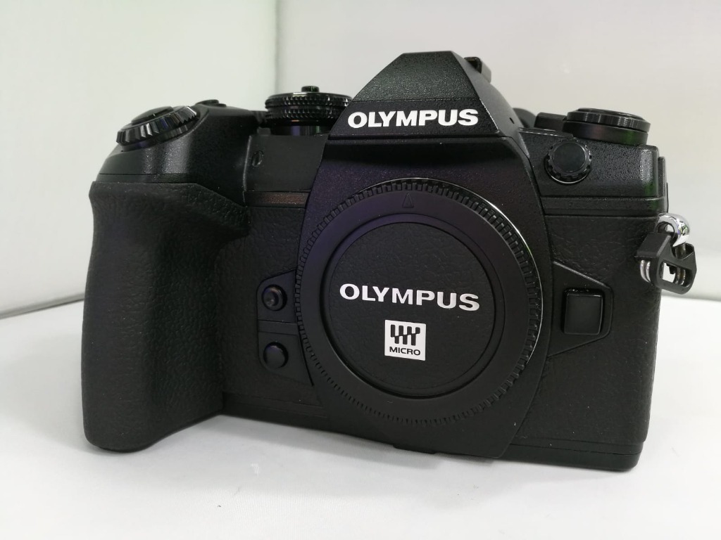 olympus em1 ii (E-M1 mark II , EM1 2), 攝影器材, 鏡頭及裝備 - Carousell