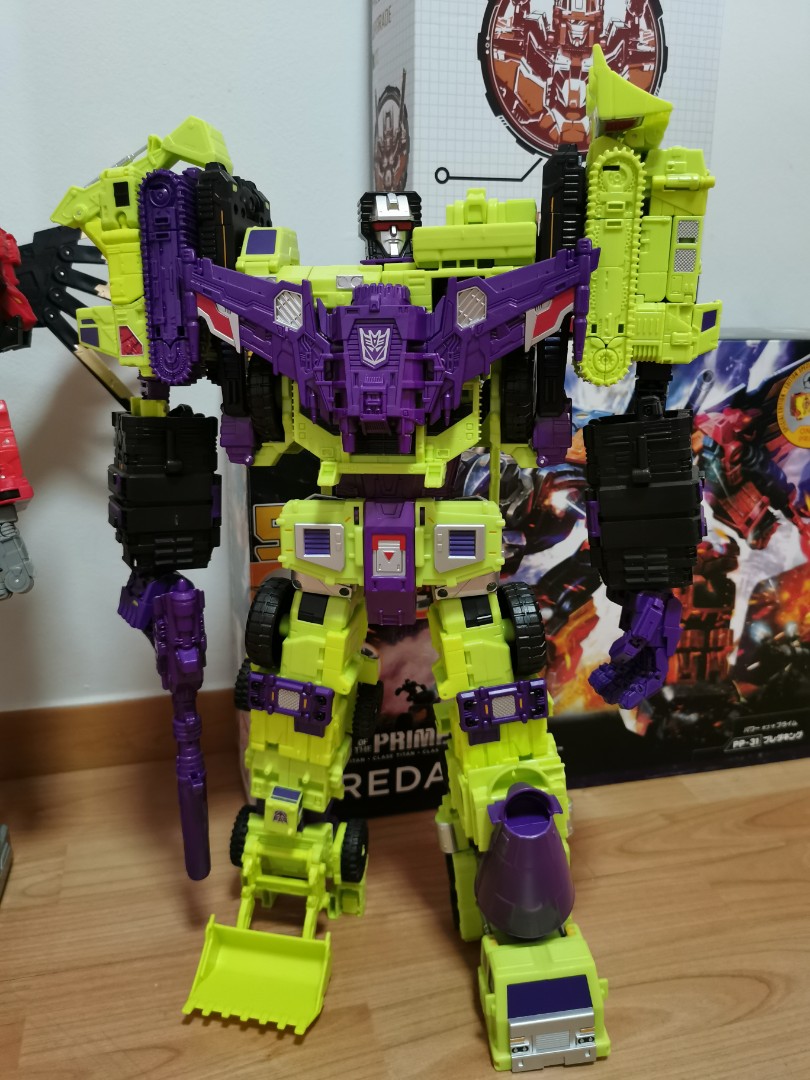 Transformers Devastator, Hobbies & Toys, Toys & Games on Carousell