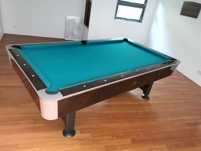WIRAKA Billiard table, Sports Equipment, Sports & Games, Billiards ...