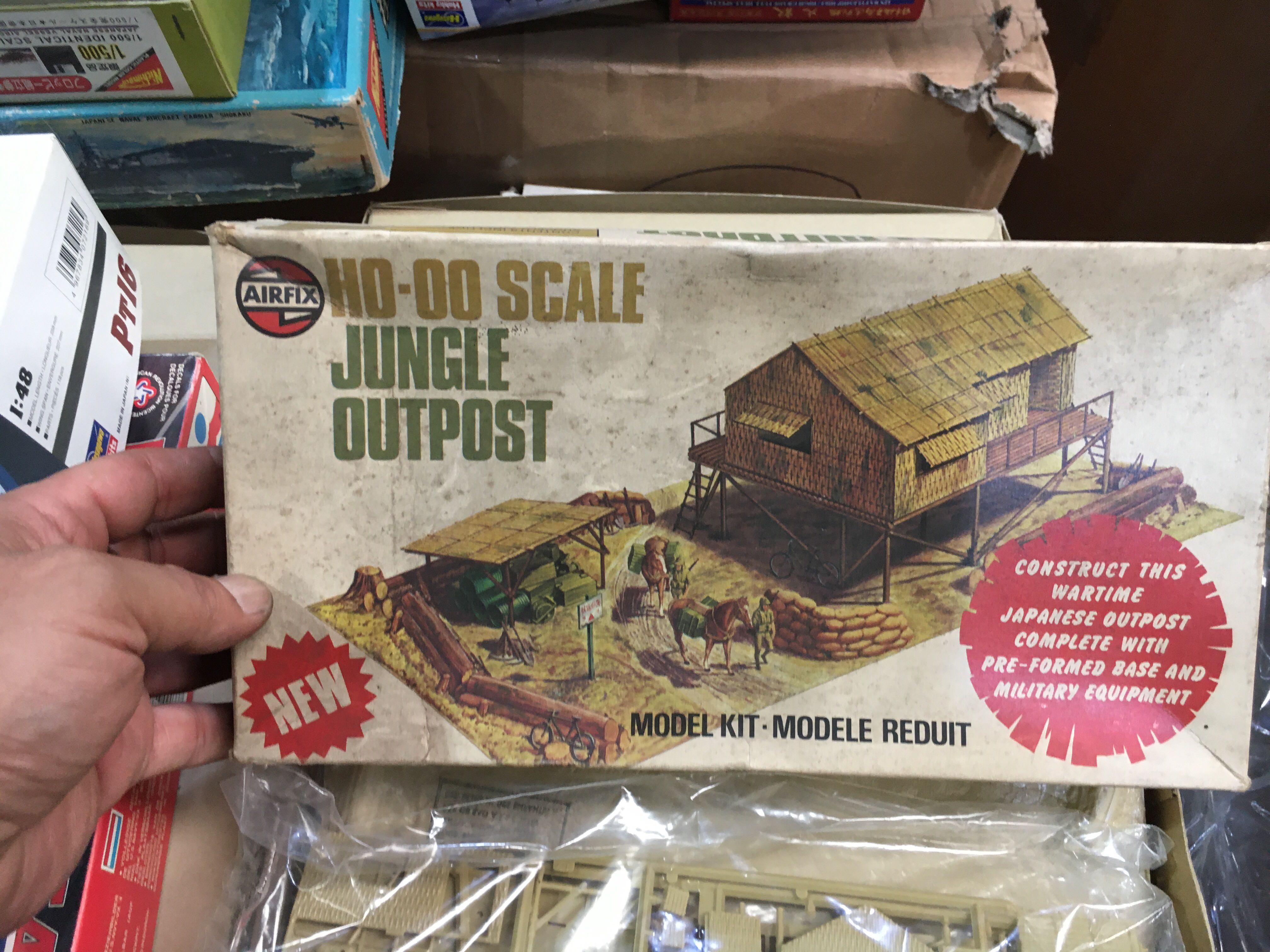 Airfix 1/76 Jungle Outpost 絕版, 興趣及遊戲, 玩具 & 遊戲類 - Carousell
