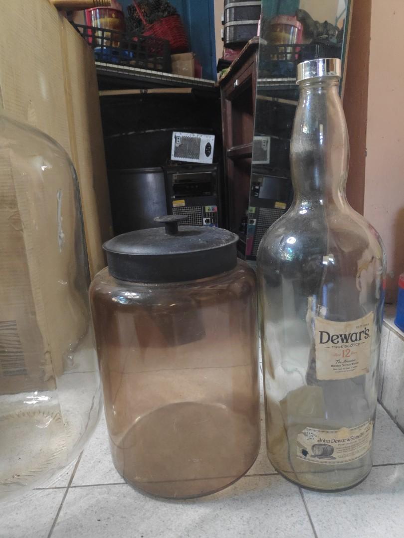 Dama and acid jar, Hobbies & Toys, Memorabilia & Collectibles, Vintage ...