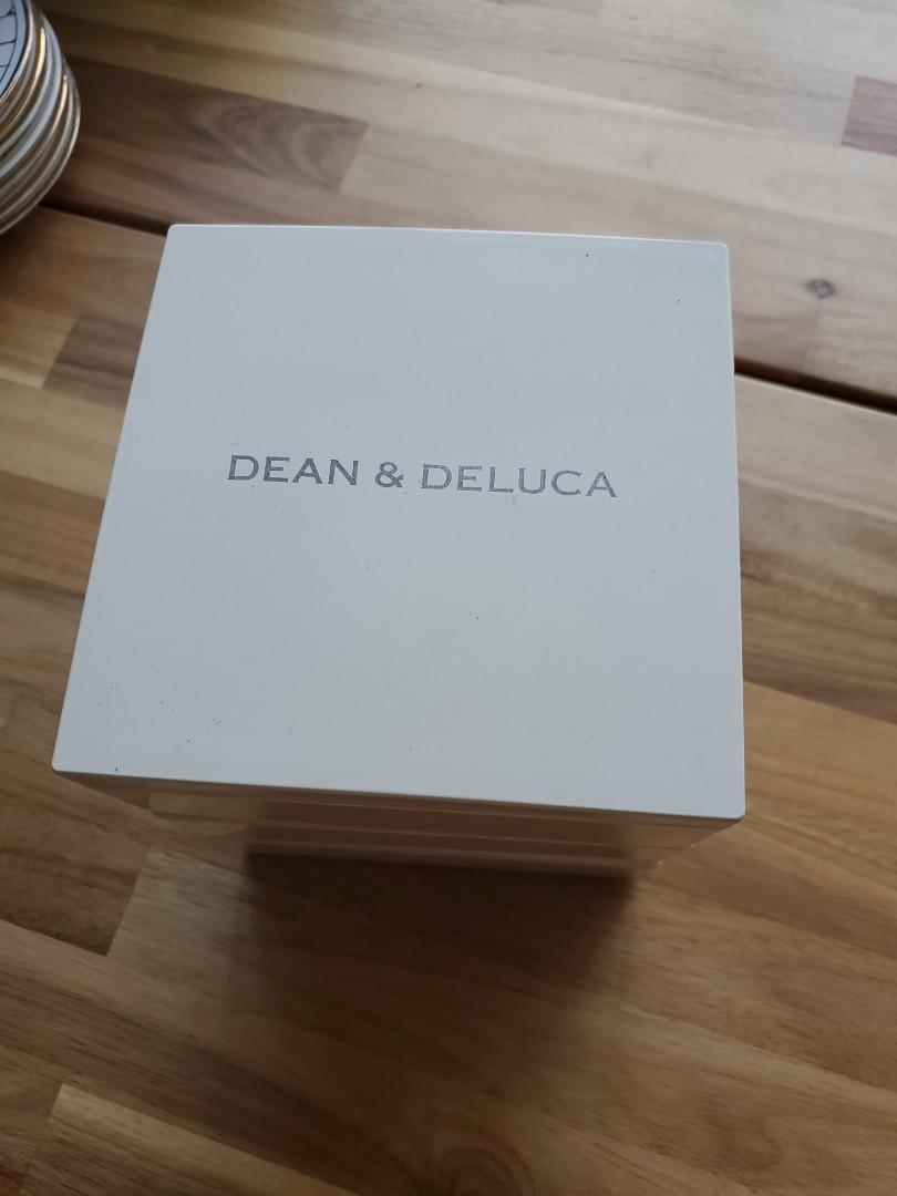 Dean & Deluca container box, Everything Else on Carousell