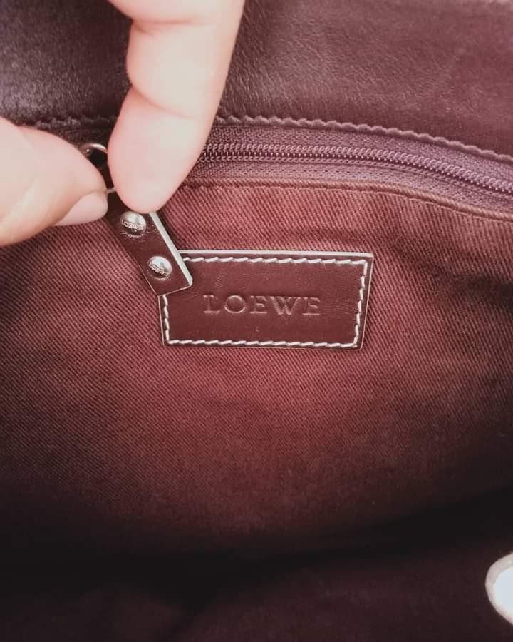 LOEWE AUTHENTIC, Fesyen Wanita, Tas & Dompet di Carousell