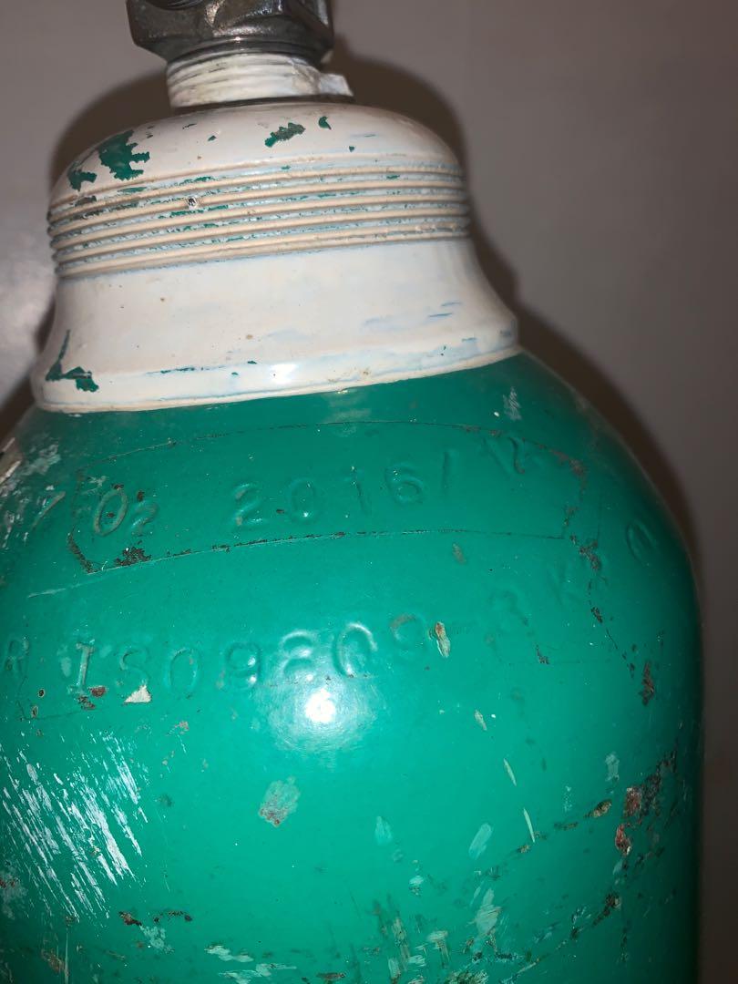 20lbs Oxygen Tank + Oxygen Regulator, Health & Nutrition, Medical ...