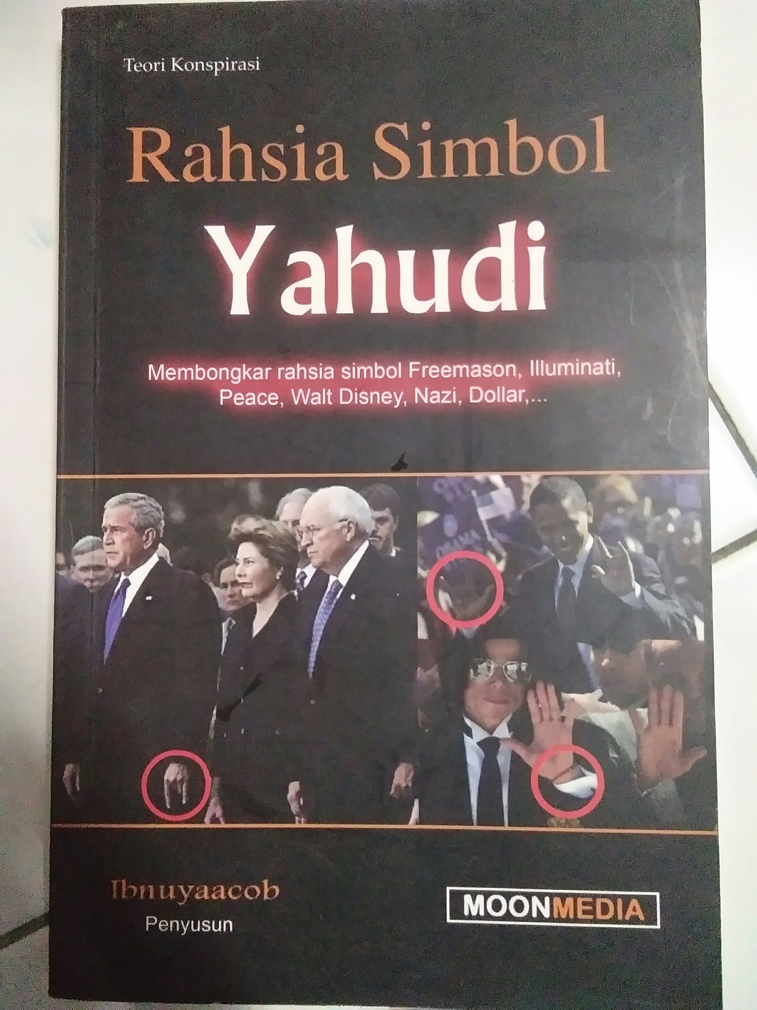 Rahsia Simbol Yahudi, Hobbies & Toys, Books & Magazines, Comics & Manga ...