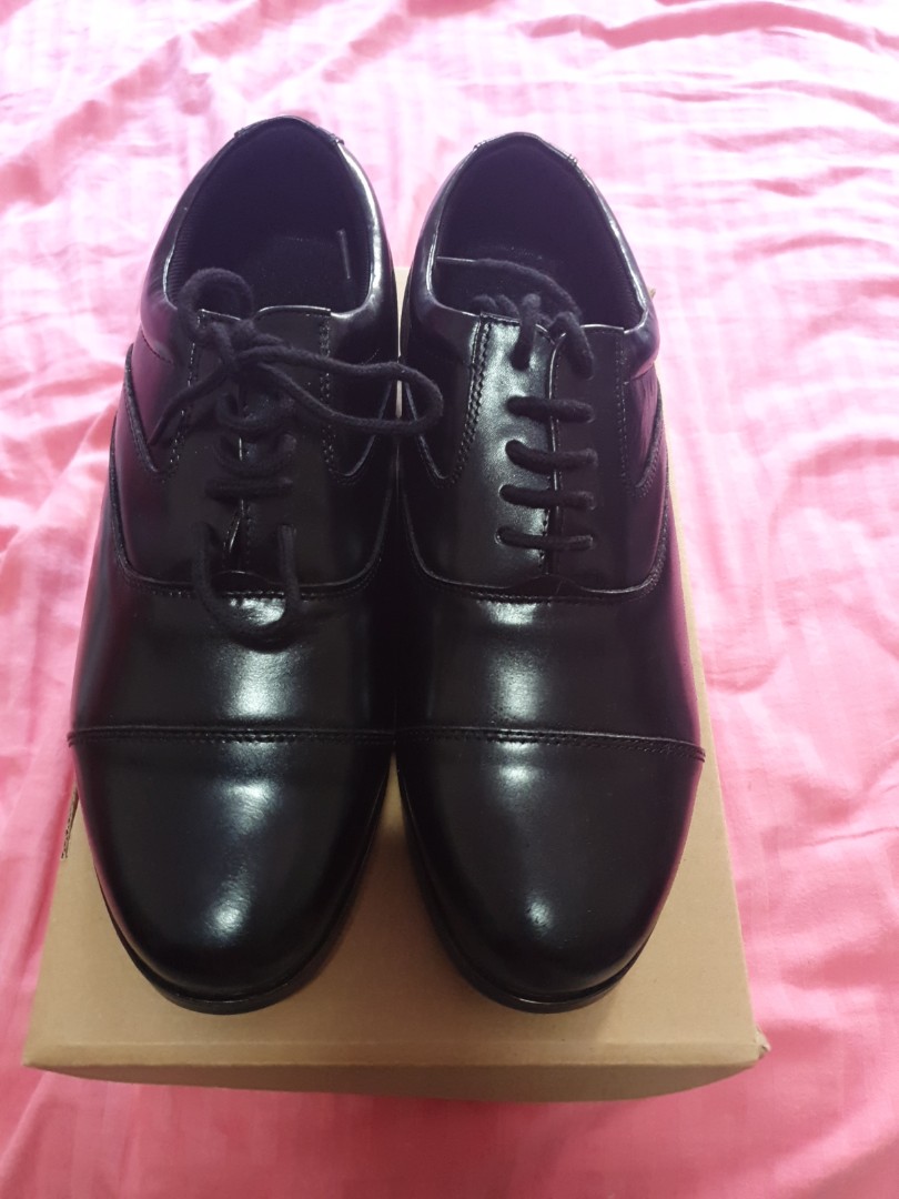 Smart shoe, Men's Fashion, Footwear, Casual shoes on Carousell