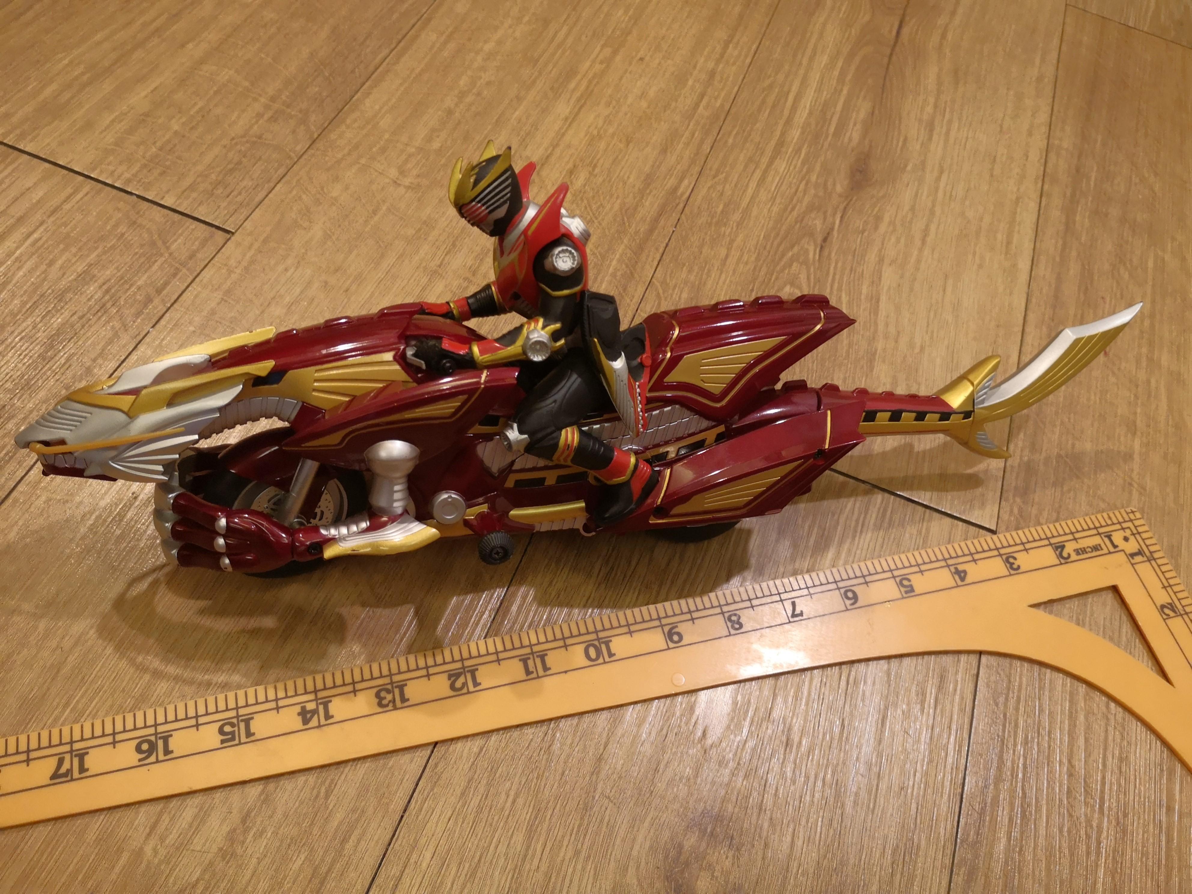 Taiyo 2002 Bandai Japan Kamen Rider RC Bike Ryuki & Dragranzer 17 inch ...