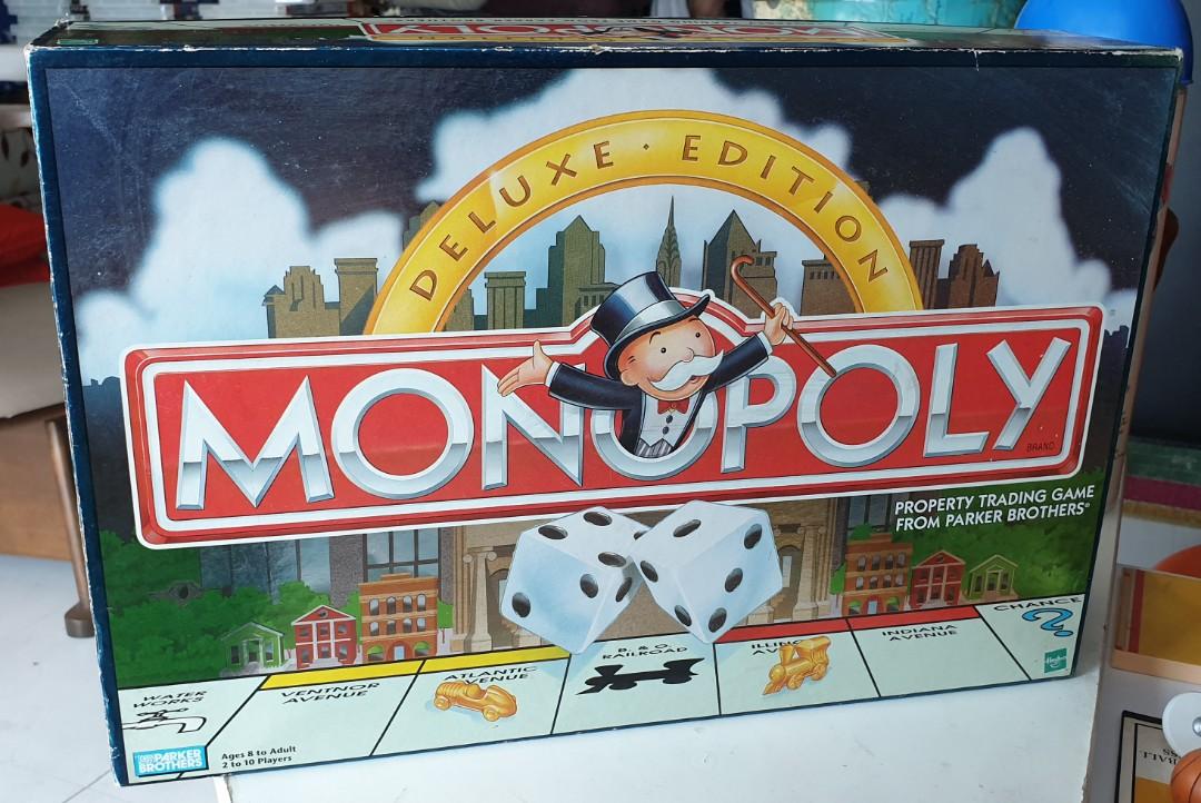 VINTAGE RARE! 1998 Deluxe Edition Monopoly Set, Hobbies & Toys, Toys ...