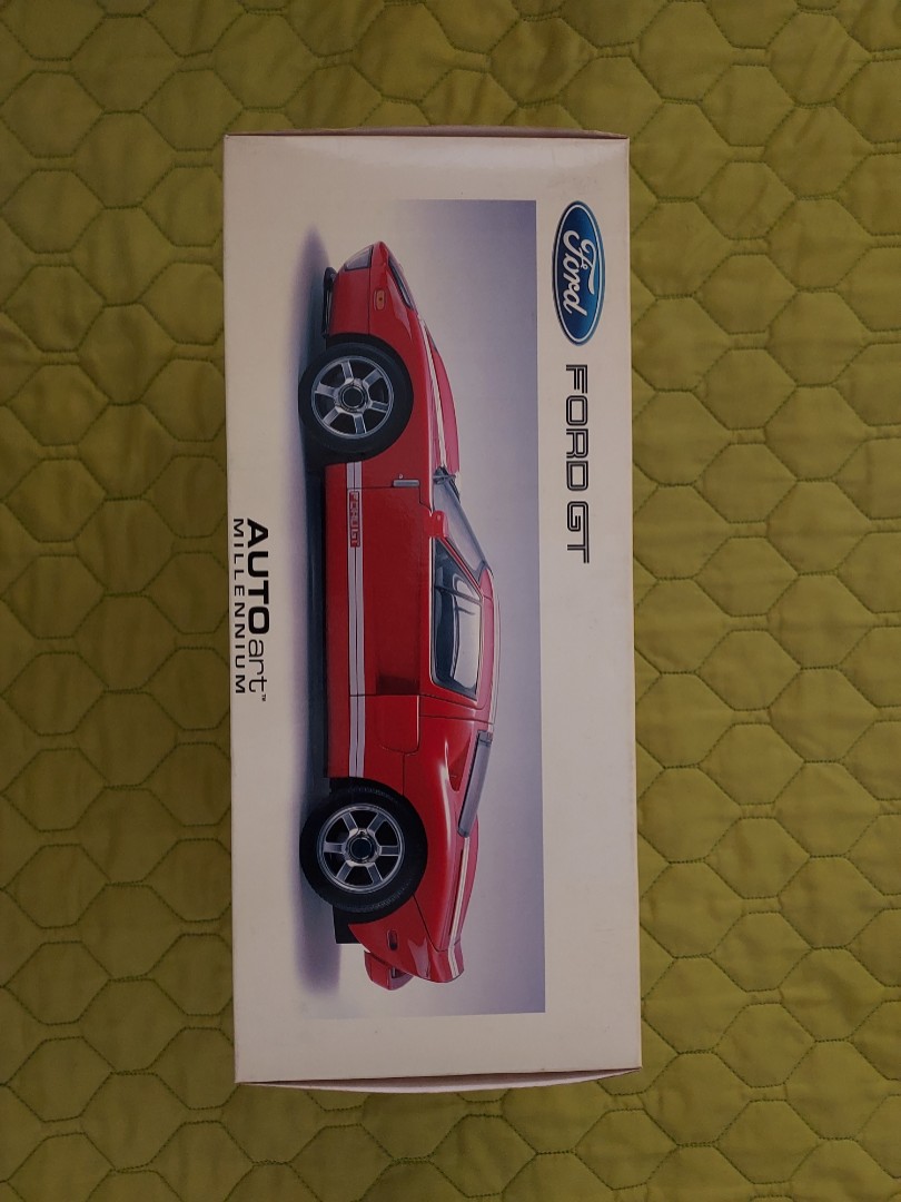 Ford GT40 Die Cast Toy Car 1:18 AutoArt Red/White Stripes, Hobbies ...