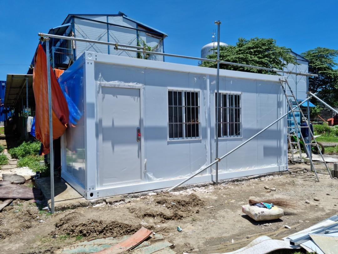 20ft Luxury Container Van Office and House, Commercial & Industrial ...