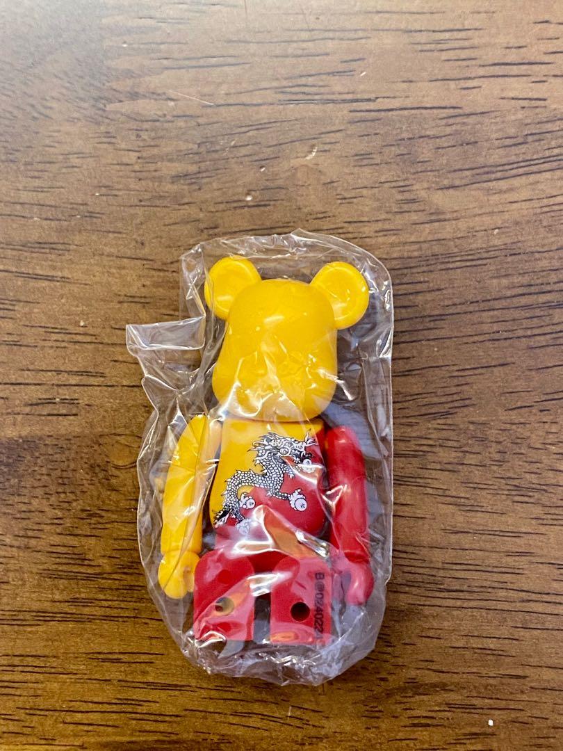 全新 bearbrick be@rbrick flag series 24 不丹 國旗, 興趣及遊戲, 玩具 & 遊戲類 - Carousell