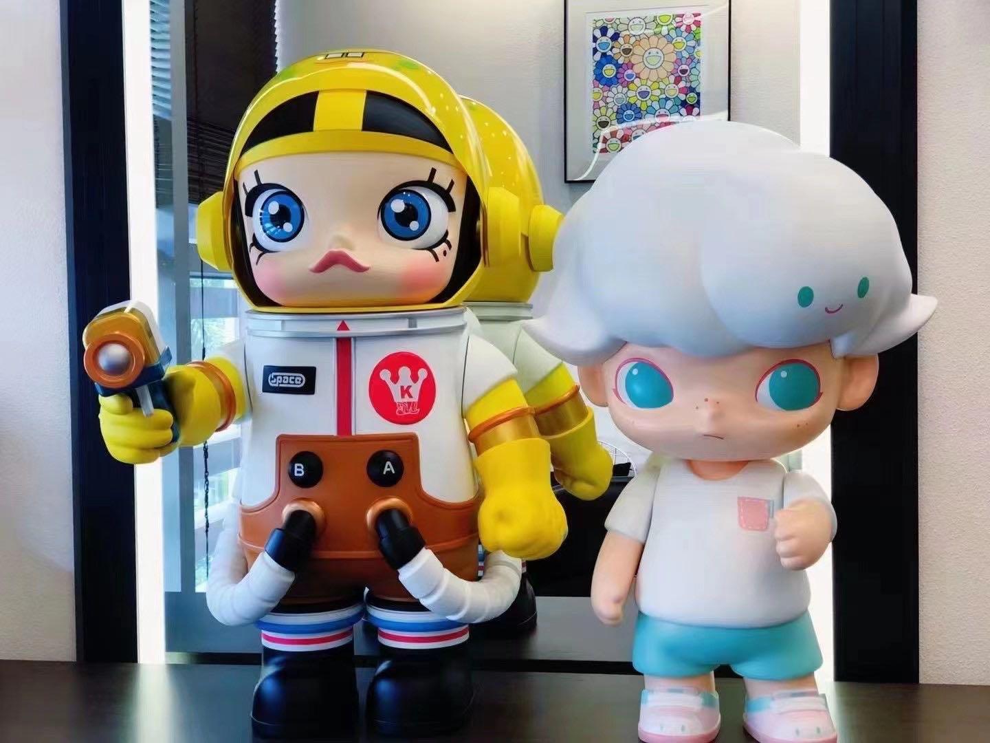 [Pre-Order] Popmart x Space Molly SpongeBob Mega 1000% 70cm bearbrick ...