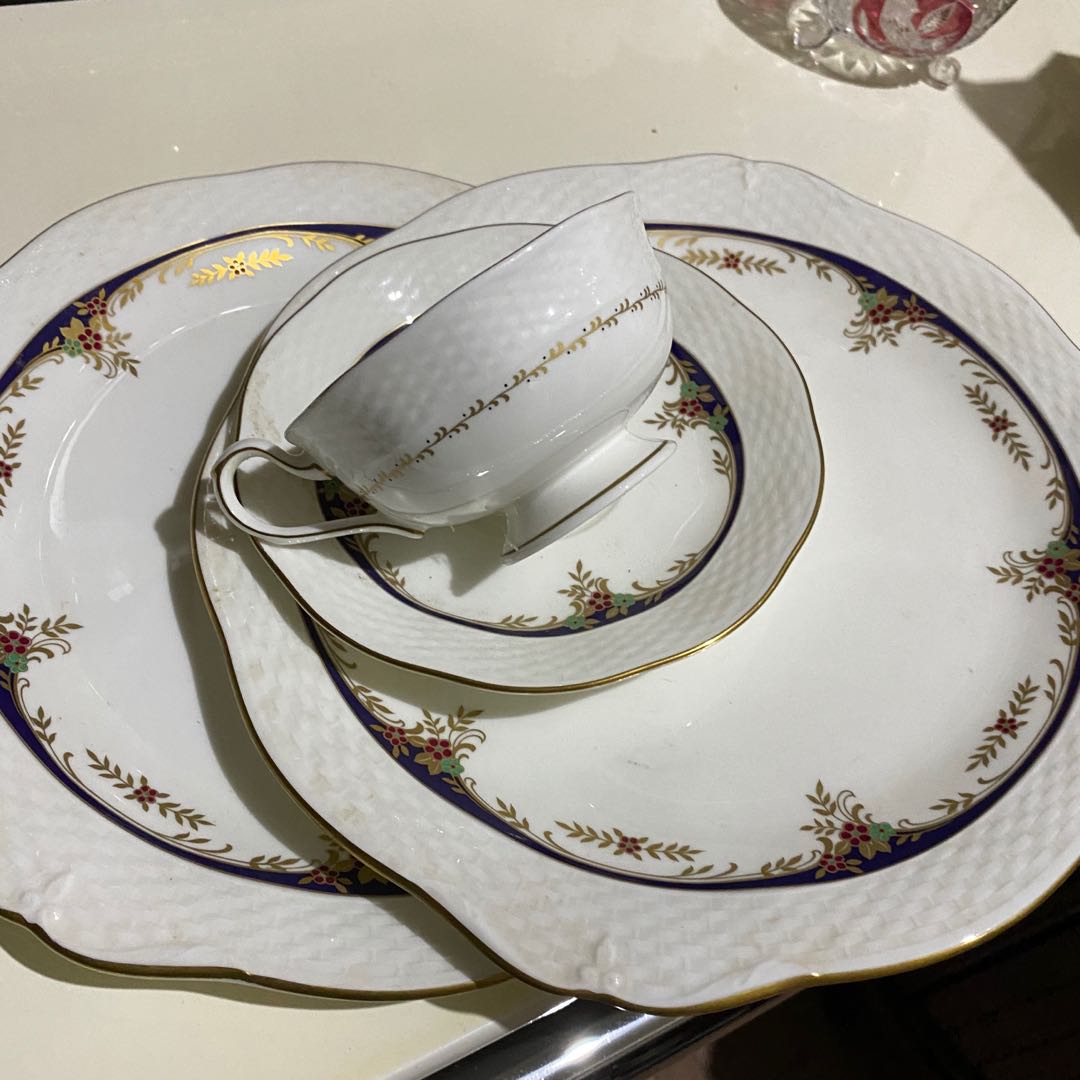 Narumi Plate Duo SET, Furniture & Home Living, Kitchenware & Tableware ...