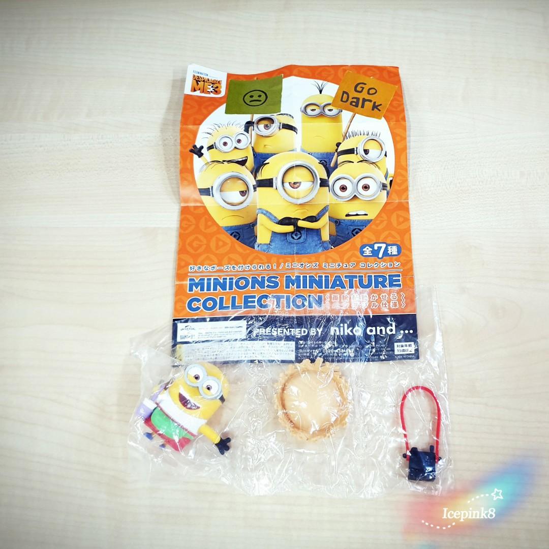(Official) Despicable Me 3 X Niko, Minion Miniature Figure (Tourist ...