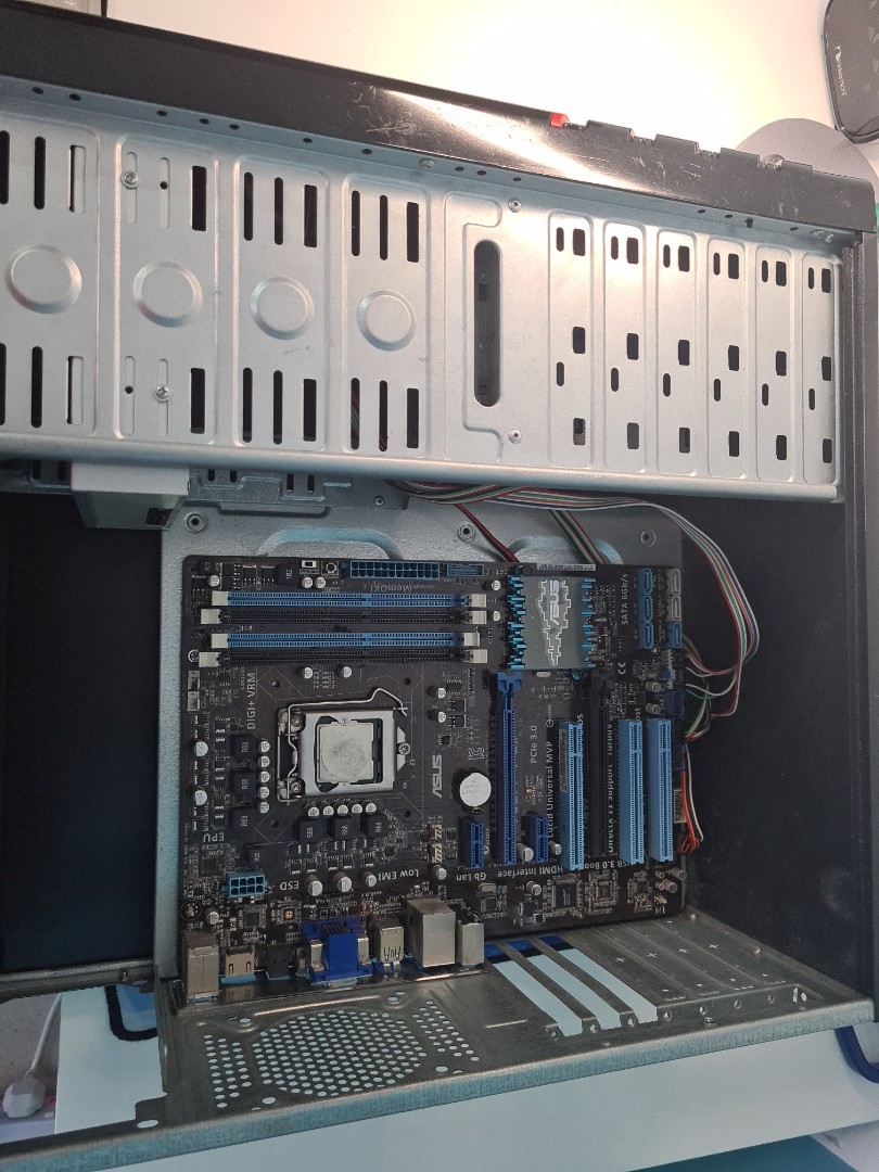 Pc case motherboard(sold) and cpu, Computers & Tech, Parts ...