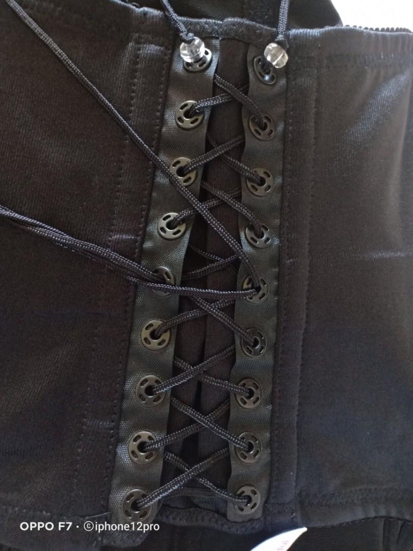 Premium Beautiful corset(hai o), Women's Fashion, New Undergarments ...