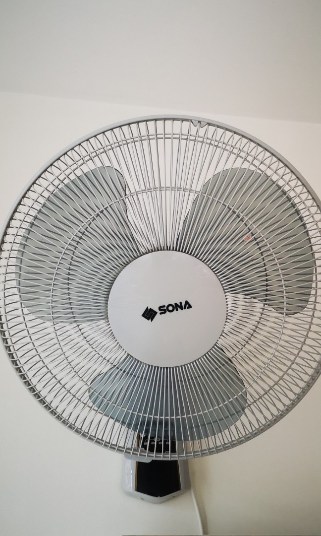 Sona wall fan, Furniture & Home Living, Lighting & Fans, Fans on Carousell