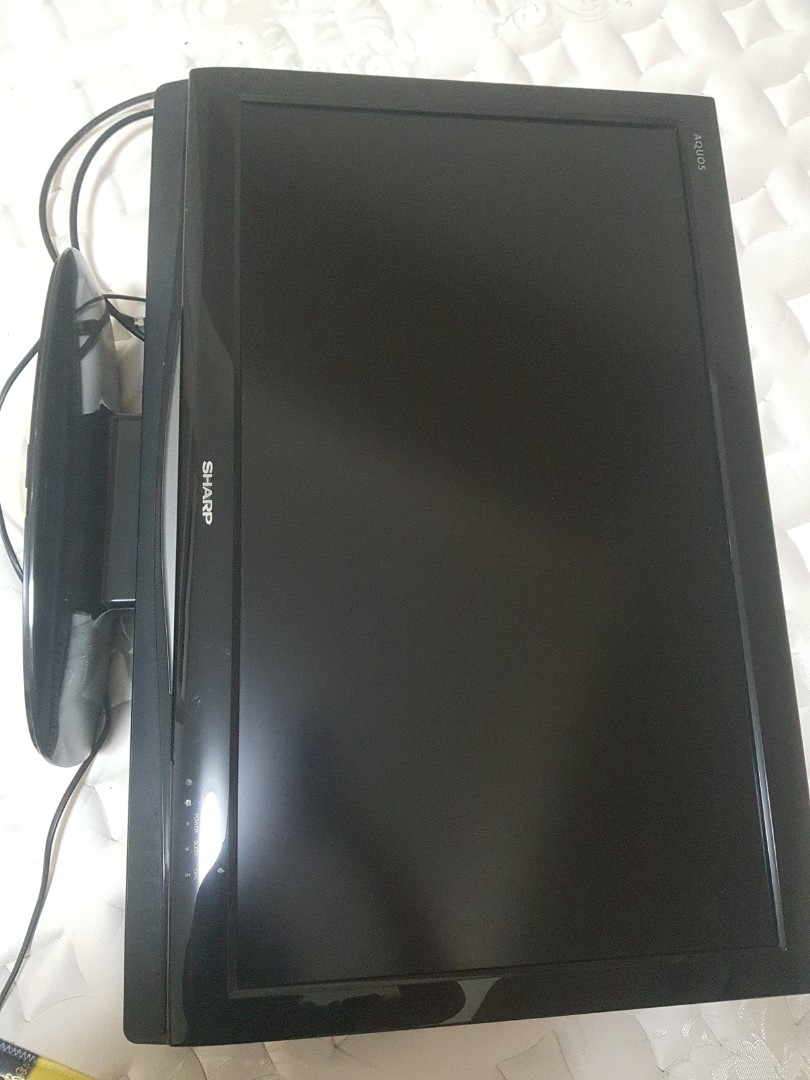 USED SHARP TV 30 INCH, TV & Home Appliances, TV & Entertainment, TV on ...