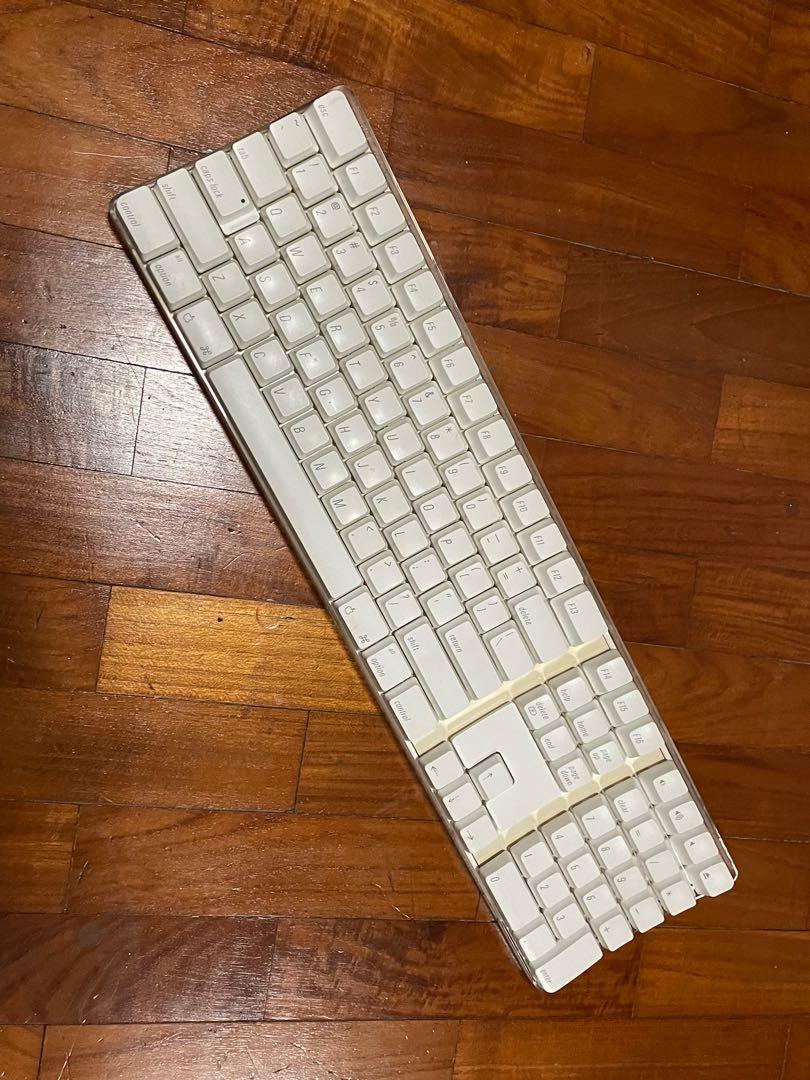 Vintage Apple Keyboard A1016, Computers & Tech, Parts & Accessories ...