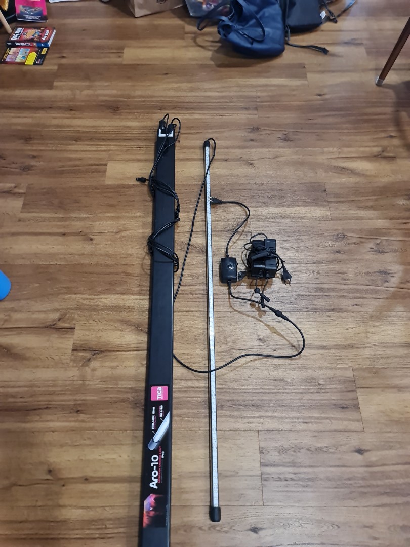 Aquazonic 5 feet led lights x 4 with 3 power supplies, Pet Supplies ...