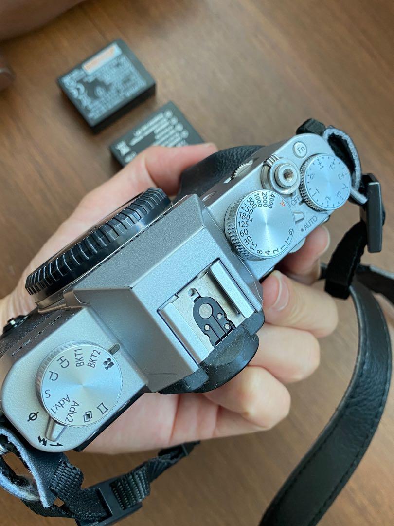 Fujifilm XT20 (Silver) with 18-55mm Lens and Freebies!, Photography ...