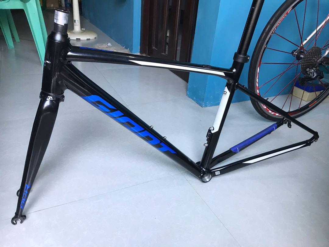 GIANT SCR FRAME SET, Sports Equipment, Bicycles & Parts, Bicycles on ...