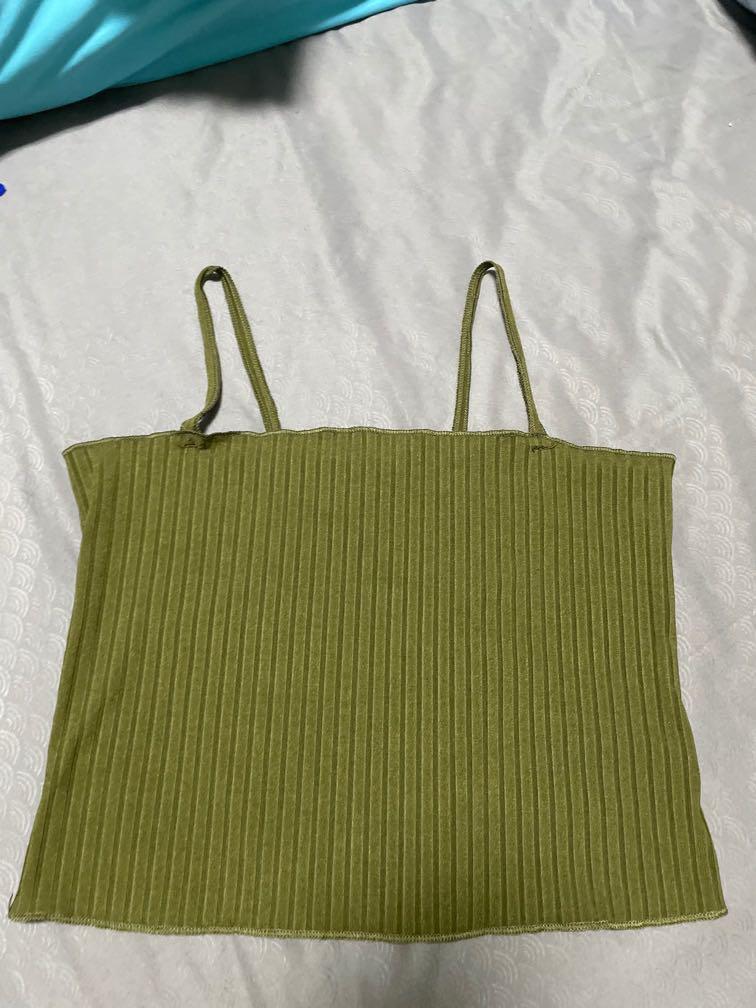 Green strap top, Women's Fashion, Tops, Sleeveless on Carousell