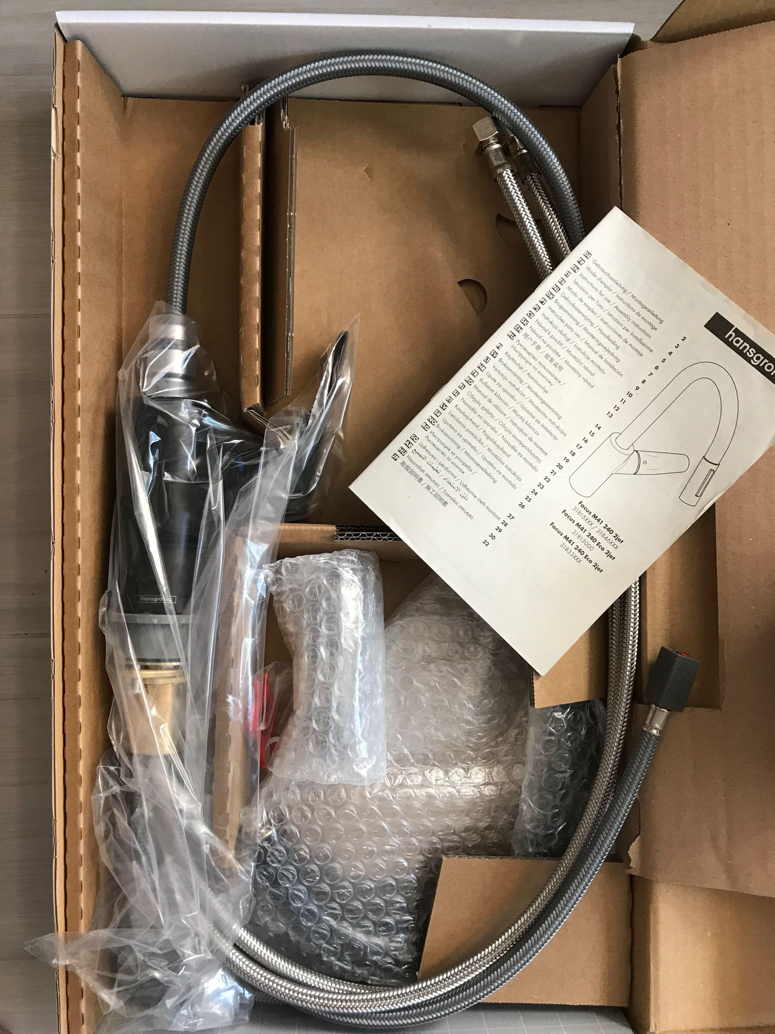 Hansgrohe Focus 240 #31815670 可抽拉式廚房水龍頭(啞黑色), 100%德國製造, 傢俬＆家居, 浴室、廚房用品 ...