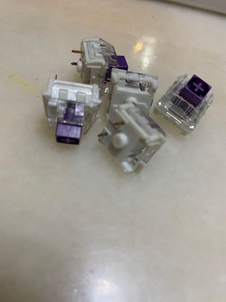 Kailh box royals 71 tactile switches, Computers & Tech, Parts ...