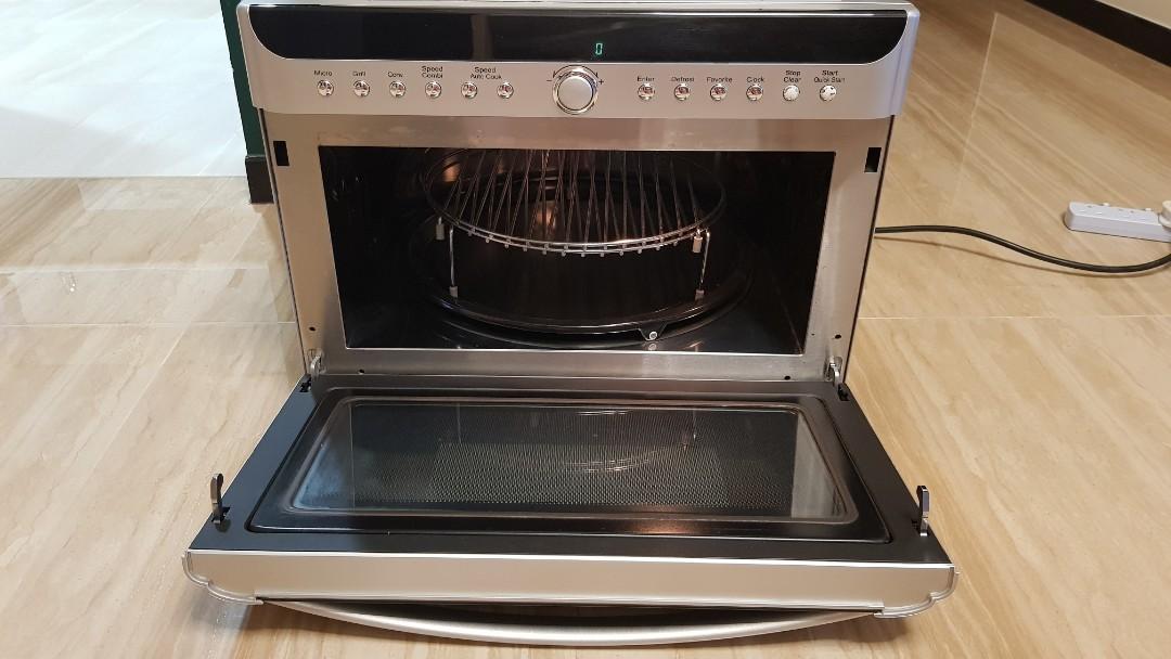 LG solarDOM multi-function oven, TV & Home Appliances, Kitchen ...
