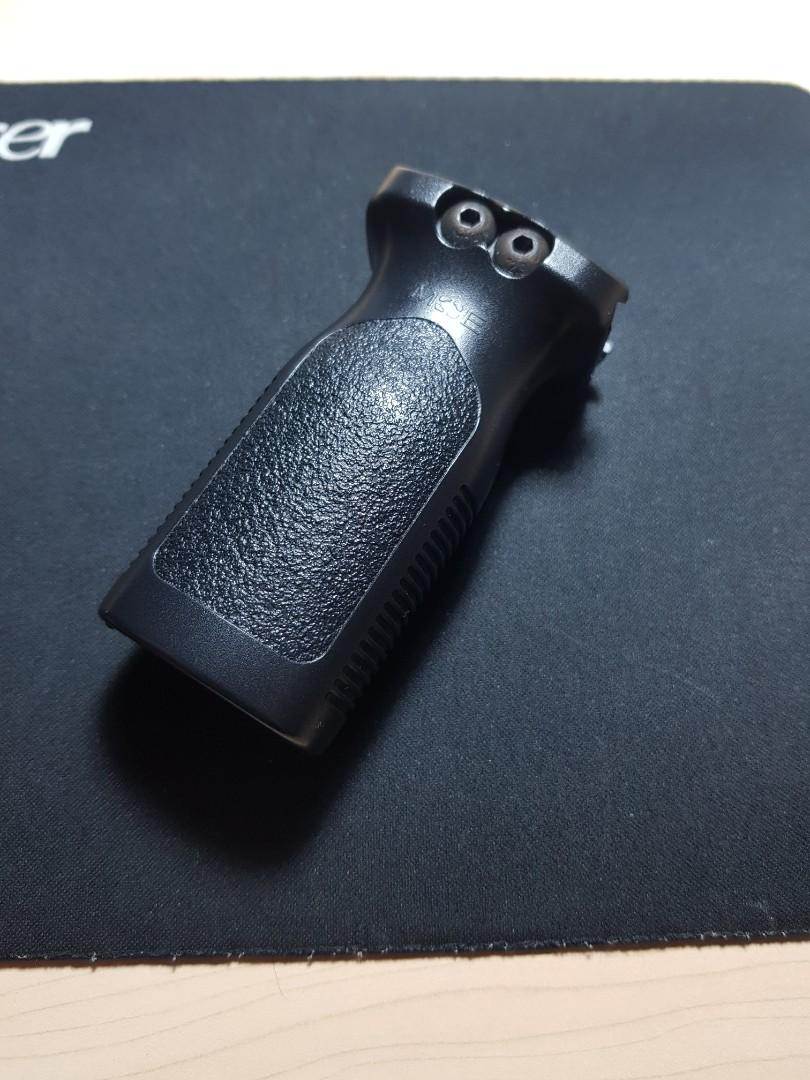 Magpul RVG Vertical Foregrip, Hobbies & Toys, Toys & Games on Carousell