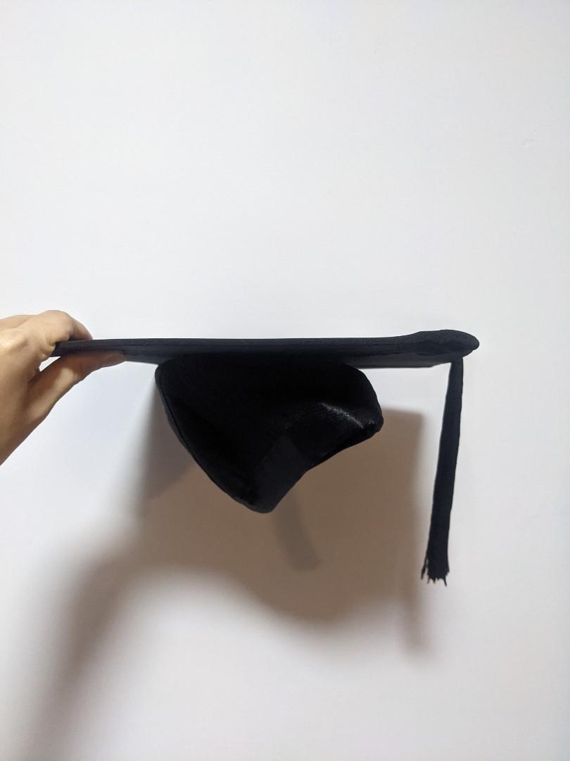 NUS bachelor of science graduation gown, sash, cap, Women's Fashion ...