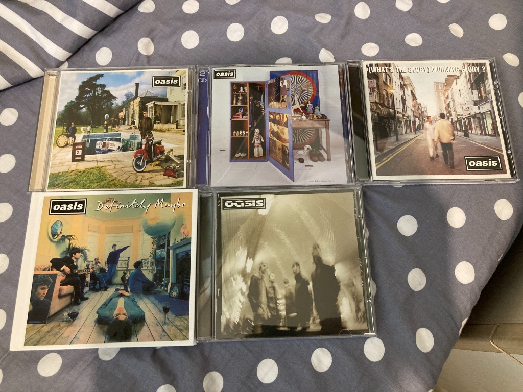 Oasis CD 專輯 合輯, 興趣及遊戲, 音樂樂器 & 配件, 音樂與媒體 - CD 及 DVD - Carousell