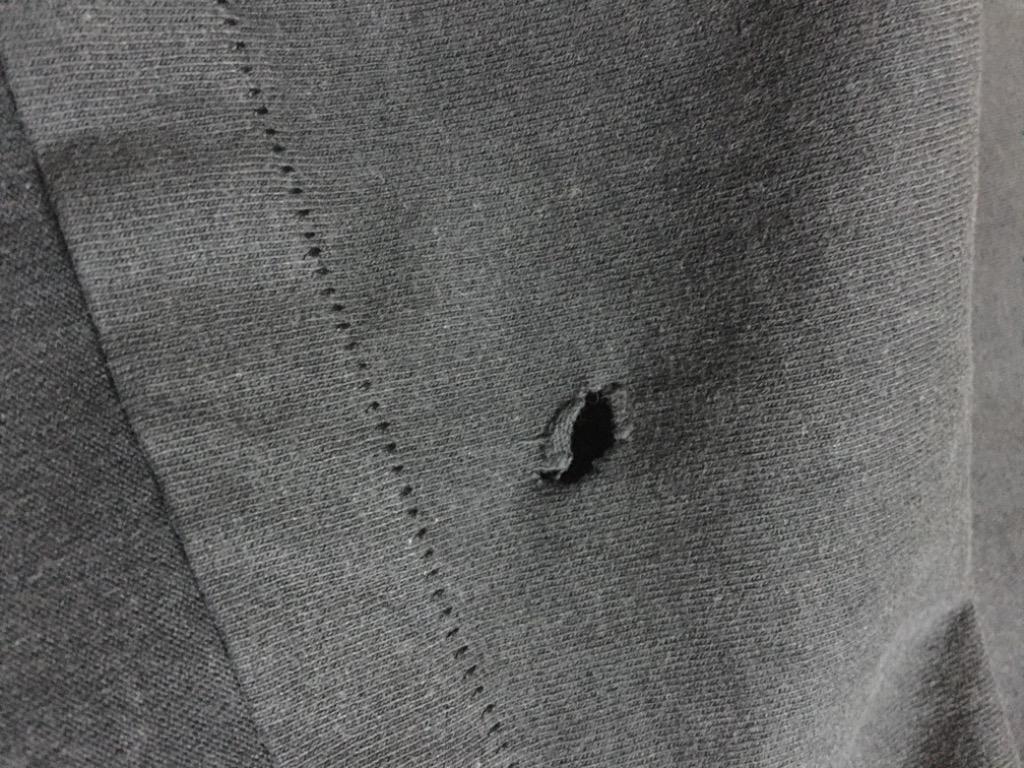 Vintage “Help Me” cartoon - Tshirt, Men's Fashion, Tops & Sets, Tshirts ...