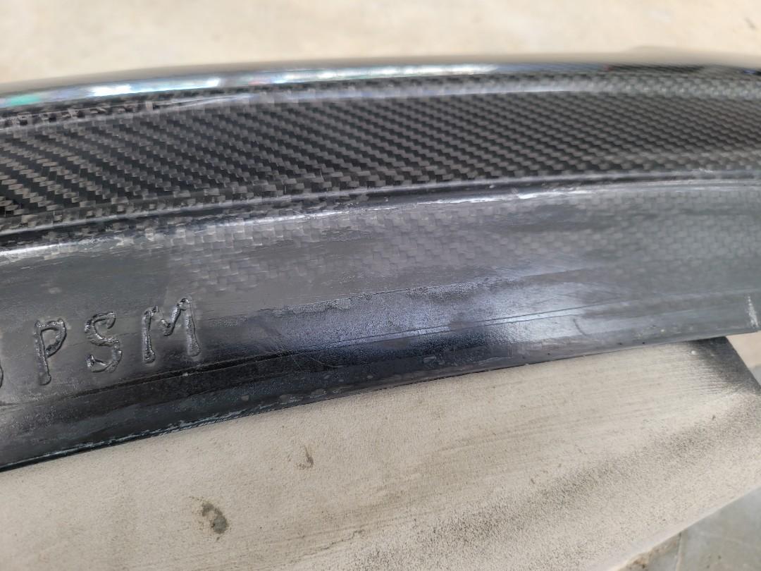 W204 PSM real Carbon Spoiler, Car Accessories, Accessories on Carousell